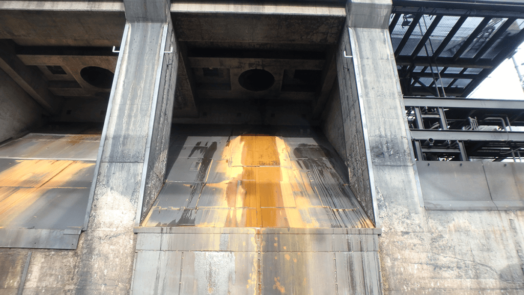 Delayed Coking Unit Chute Plate System | Structural Technologies