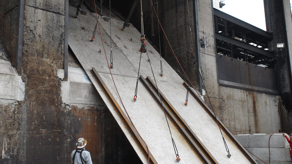 Delayed Coking Unit Chute Plate System | Structural Technologies